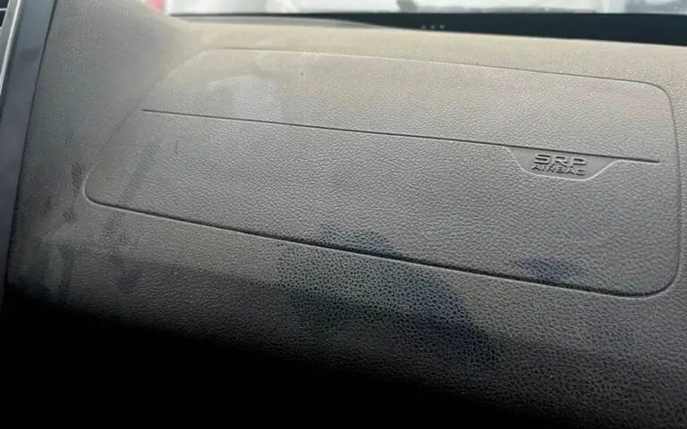 Dashboard Accumulates Dust Quickly + Solution – motor snitch