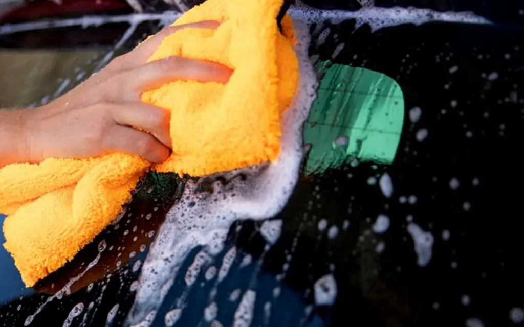 Do Microfiber Towels Scratch Cars? – motor snitch