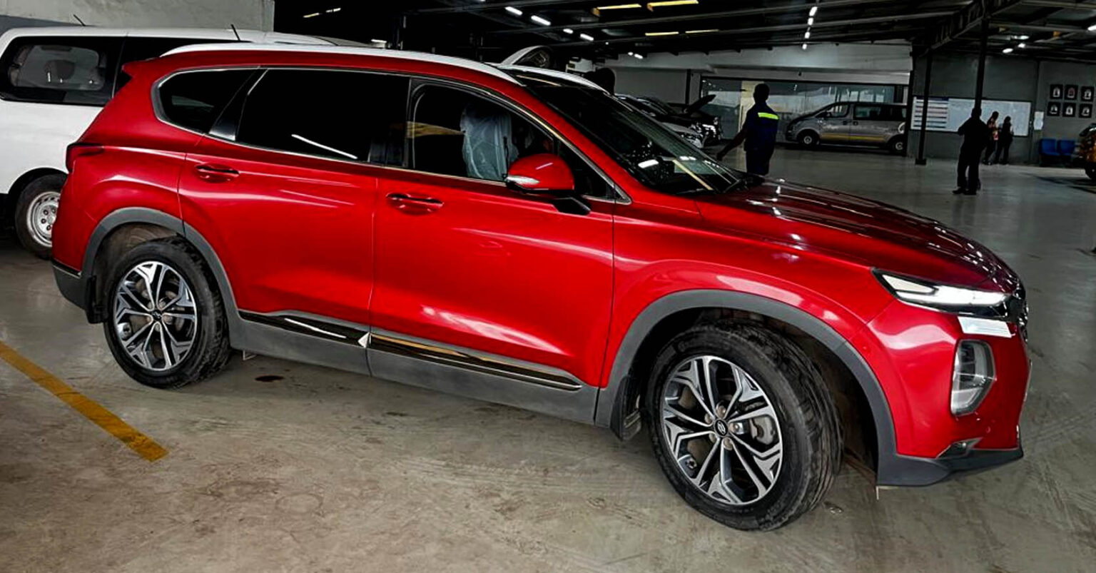 12 Sexiest And Most Attractive Car Colors for Girls – motor snitch