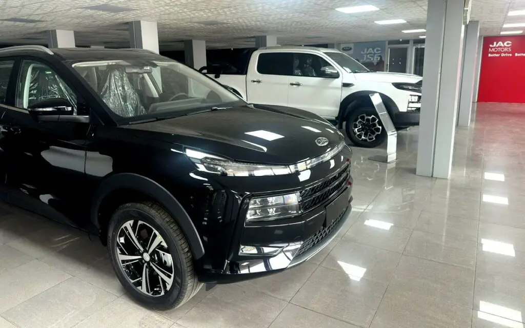 6 Reasons Why Modern Cars Have a Dull Color – motor snitch